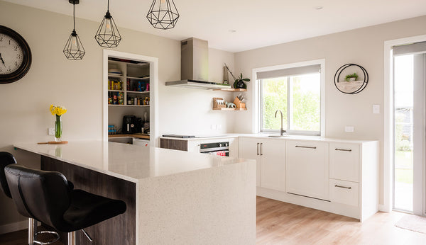 A Tired Living Area Has the Pick-me-up It Needed – Renovate